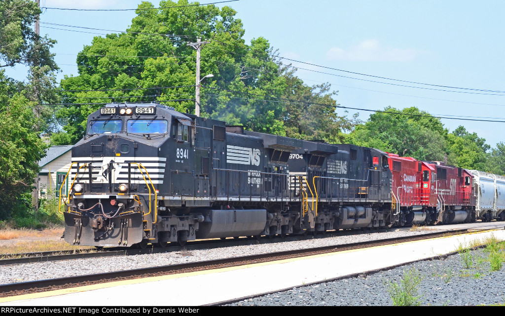 NS 8941, CP's Tomah Sub.